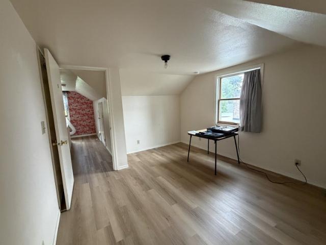 Newly Renovated Room For Rent WALK IN CLOSETCABLE