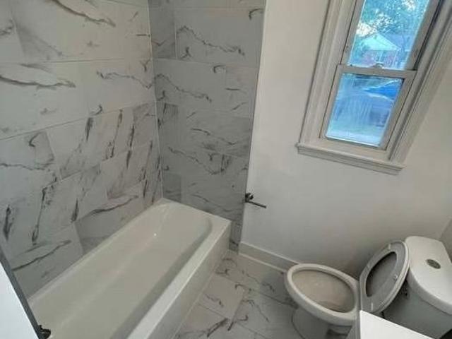 Newly Renovated Rooms for Rent | Hyattsville