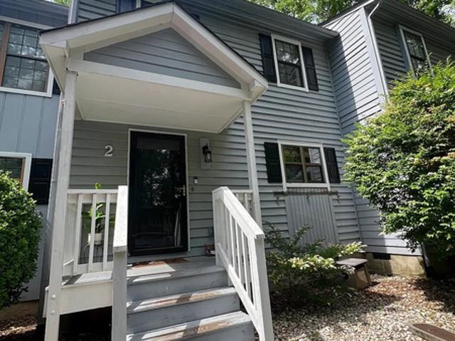 Newly Renovated Townhome in Prime Durham Location! This freshly updated 3 bedroom, 2.5 bathroom townhome is located in the Woodcraft neighborhood near Hope Valley in Durham, NC.