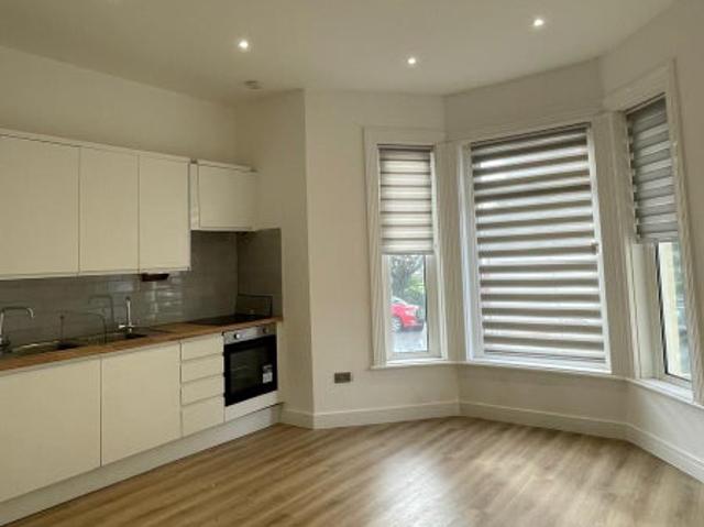 Newly refurbished 1 bed flat