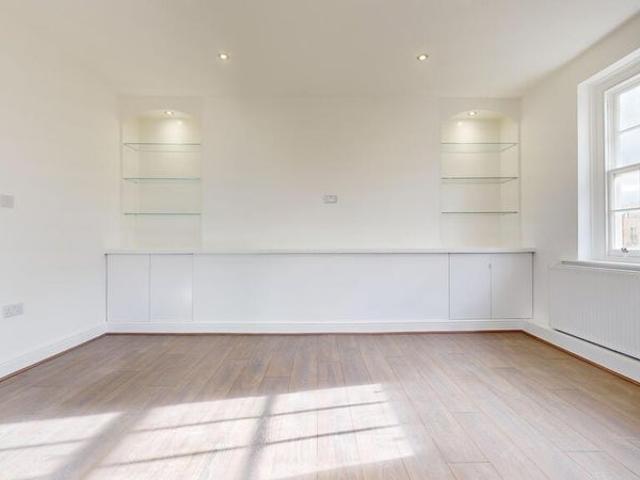 Newly refurbished 2 bed near Marylebone Station