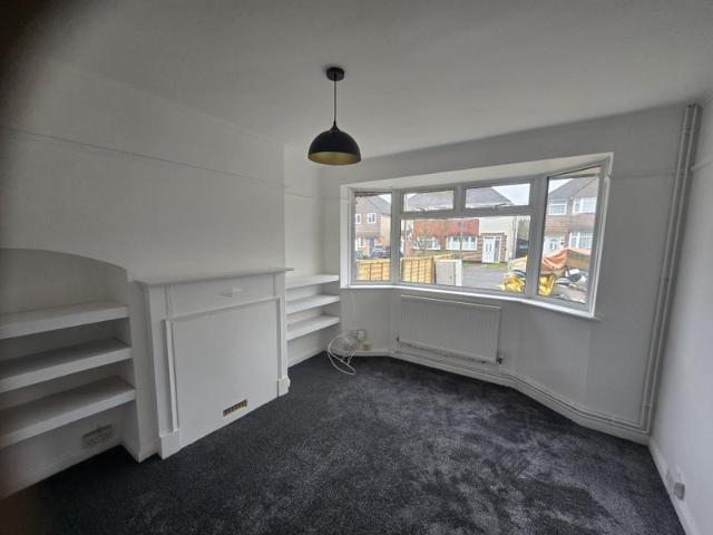 Newly refurbished 3 bedroom house in Littlemore