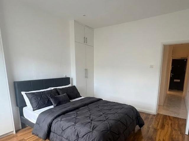 Newly Refurbished Self Contained Studio Flat