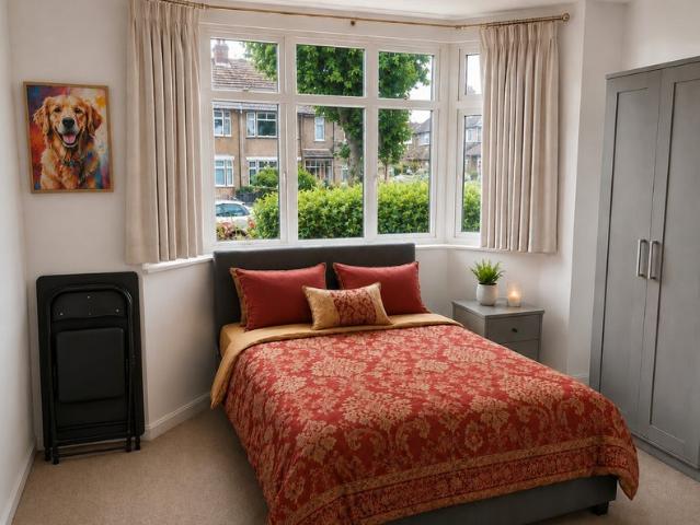 Newly Refurbished Studio Room in Chessington