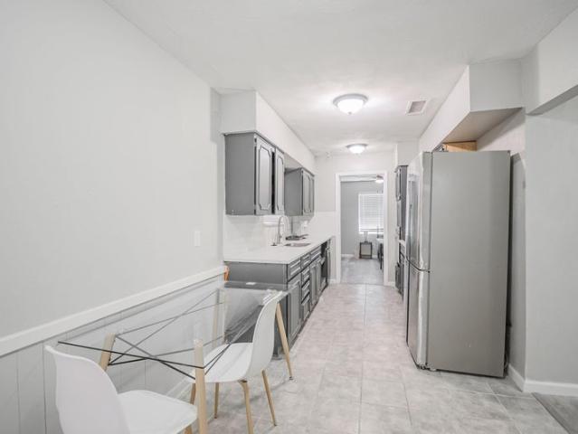 Newly & Spacious renovated home, Comforts rooms wi