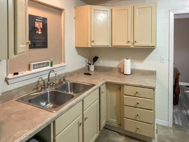 Newlyrenovated & comfy Jacksonville House with Din