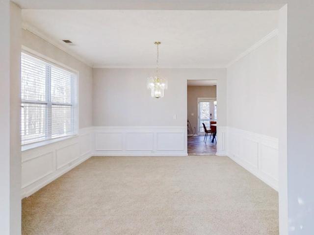 Newlyrenovated & cozy Atlanta House with Backyard