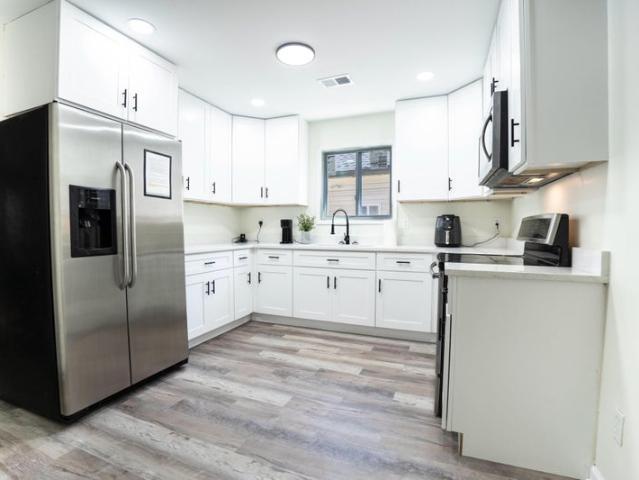 Newlyrenovated & highquality Atlanta Duplex Multi