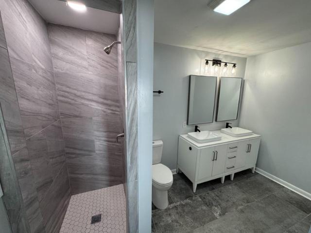 Newlyrenovated & highquality Charlotte House with