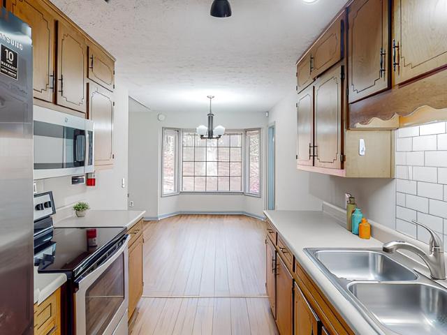 Newlyrenovated & homey Decatur House with Backyard