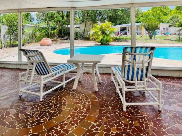 Newlyrenovated Pool Home in Orlando