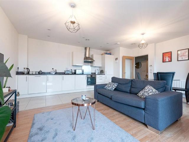 Newman Close, London, NW10 1 bed apartment to rent £1,950 pcm £450 pw