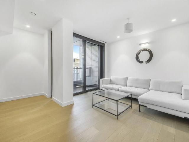 Newman Street, Fitzrovia, London W1T, 1 bed flat to rent, £3,142 pcm | PrimeLocation