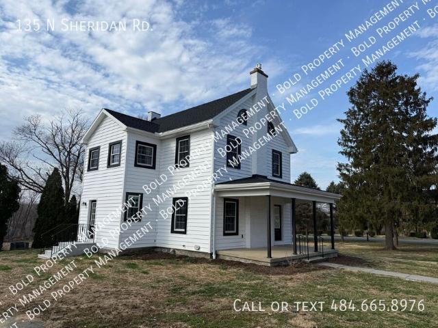 Newmanstown 4 bedroom 2 bath