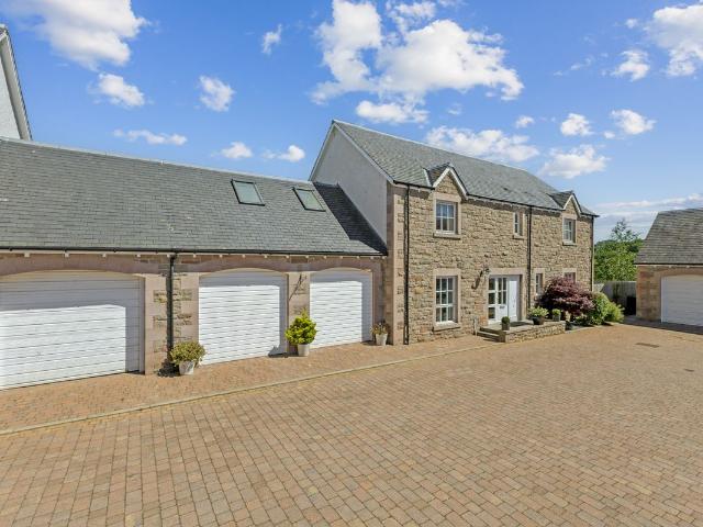 Newmains Steadings, Scone, Perth PH2, 4 bed detached house to rent, £2,500 pcm | PrimeLocation
