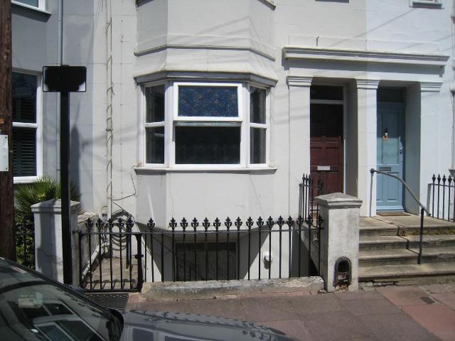Newmarket Road, Brighton BN2, 1 bed flat to rent, £1,300 pcm | PrimeLocation