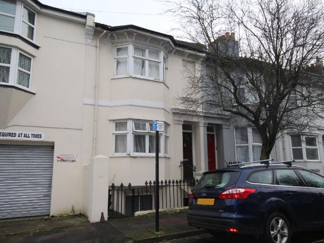 Newmarket Road, Brighton BN2, 4 bed terraced house to rent, £2,300 pcm | PrimeLocation