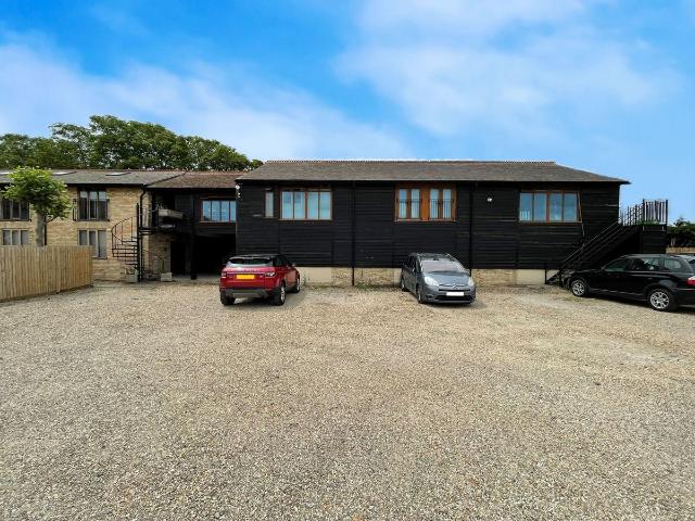 Newmarket Road, Royston SG8, 2 bed flat to rent, £1,350 pcm | PrimeLocation