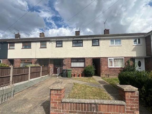 Newnham Green, Gorleston, 3 Bedroom Terraced