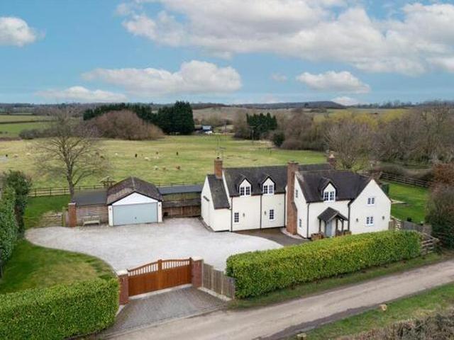 Newnham, Henley in arden, 4 Bedroom Village