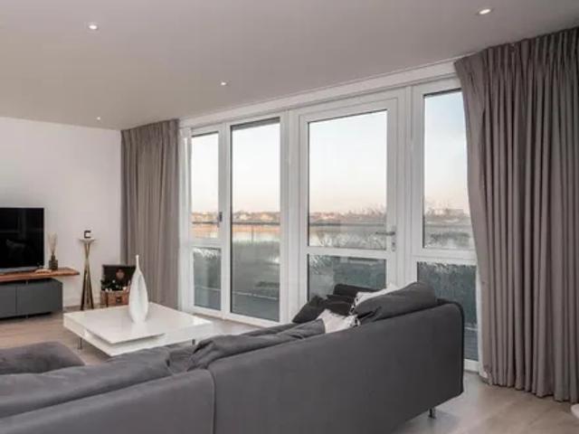 Newnton Close, London, N16 5AR, United Kingdom | 3 bed house for rent #167549252 | Rentberry