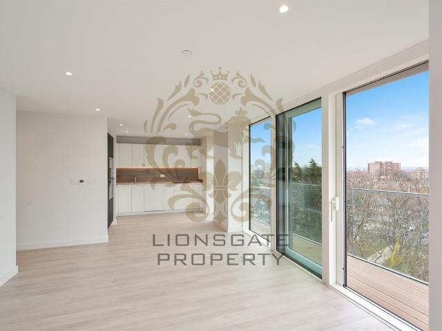 Newnton Close, Skylark Point N4, 3 bed flat to rent, £3,700 pcm | PrimeLocation