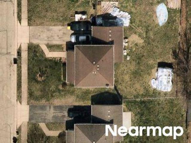Newport Ave