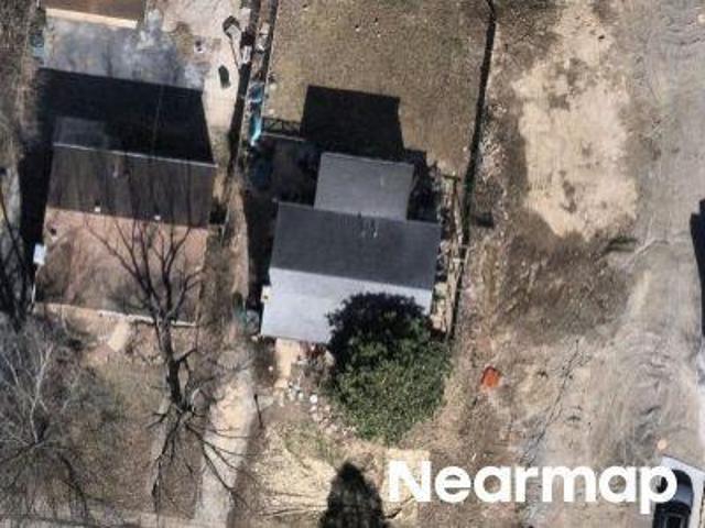 Newport Ave