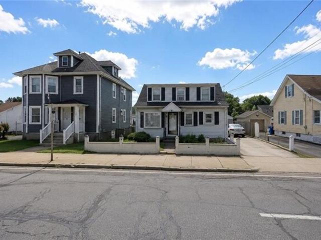 Newport Ave, Pawtucket, Home For Sale