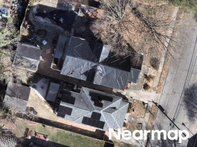 Newport Avenue