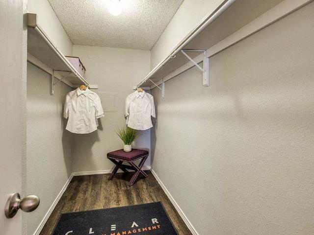 Newport Apartments 1 Bedroom Apartment for Rent at 3466 N Belt Line Rd, Irving, TX 75062
