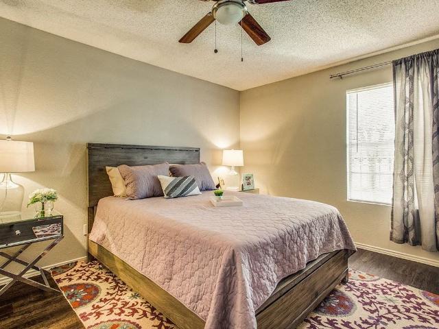 Newport Apartments 2 Bedroom Apartment for Rent at 3466 N Belt Line Rd, Irving, TX 75062