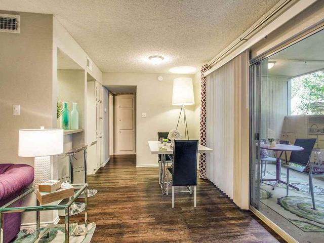 Newport Apartments 2 Bedroom Apartment for Rent at 3466 N Belt Line Rd, Irving, TX 75062