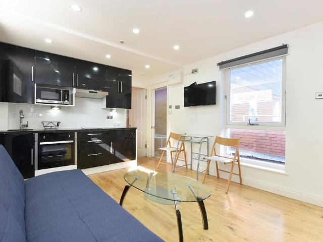 Newport Court, Soho, London, WC2H