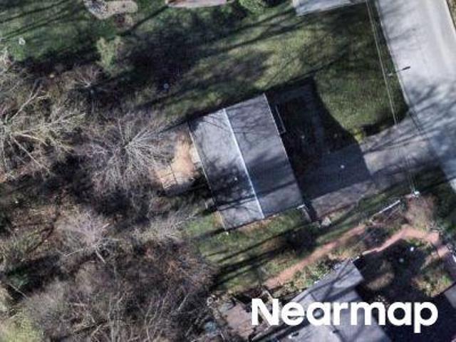 Newport Dr
