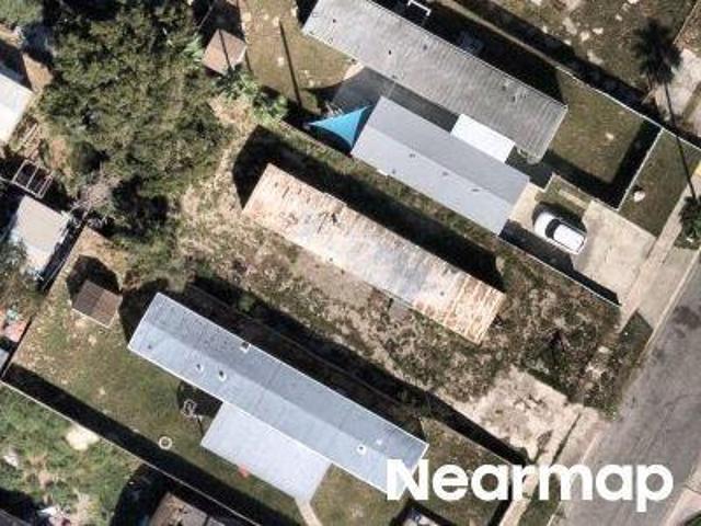 Newport Dr