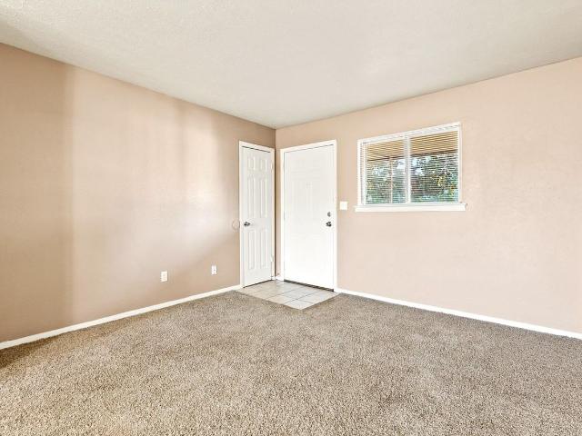 Newport Granada Apartments 2 Bedroom Apartment for Rent at 3407 Nw 39th St, Oklahoma City, OK 73112