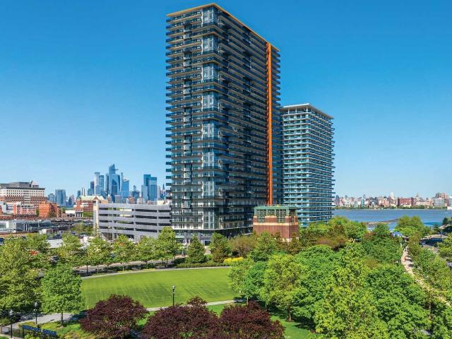 Newport Rentals 3 Bedroom Apartment for Rent at 121 Town Square Pl, Jersey City, NJ 07310 The Waterfront