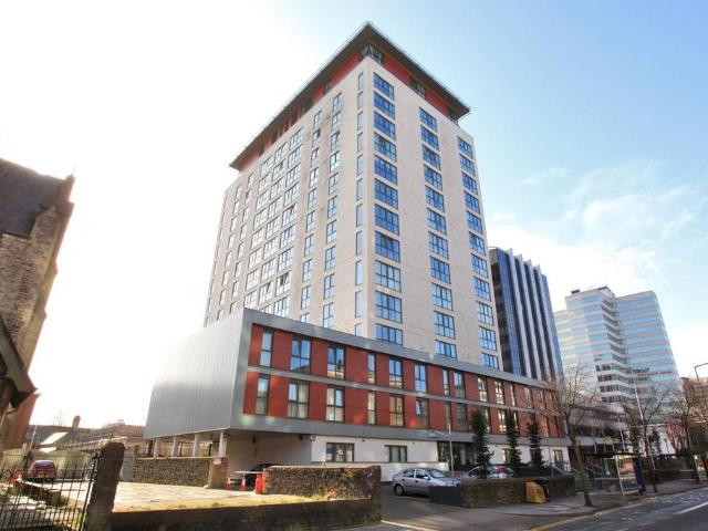 Newport Road, Cardiff, CF24 1 bed flat to rent £1,000 pcm £231 pw