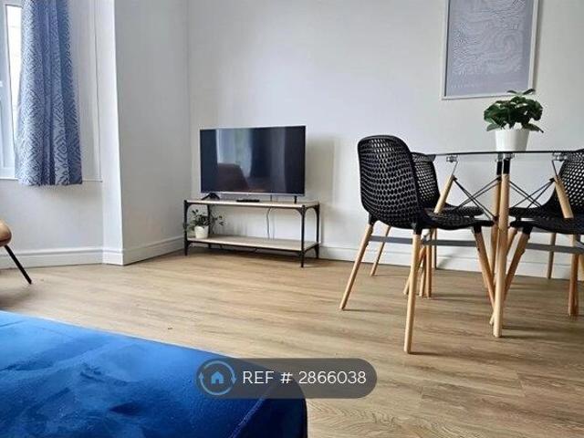 Newport Road, Cardiff CF24, 1 bed flat to rent, £1,000 pcm | PrimeLocation