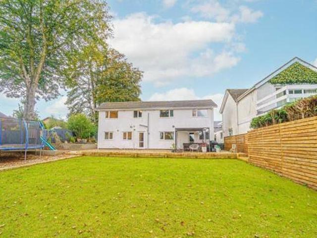 Newport Road, Castleton, 3 Bedroom Detached