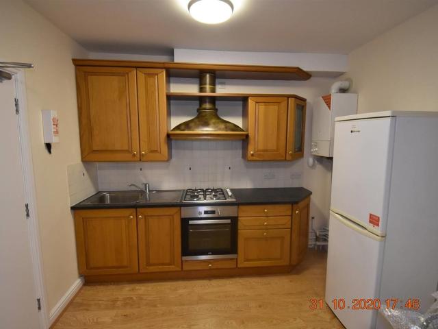 Newport Road Flat 3, Roath, Cardiff