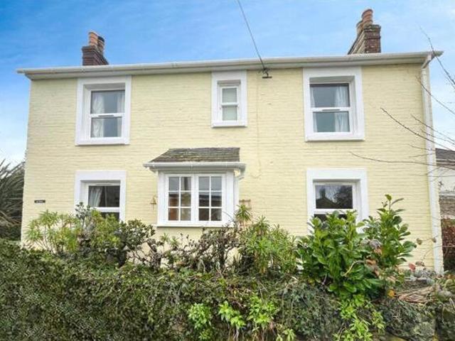 Newport Road, Niton, 3 Bedroom Detached