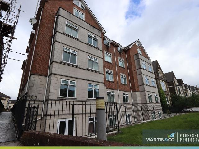 Newport Road, Roath CF24, 2 bed flat to rent, £1,250 pcm | PrimeLocation
