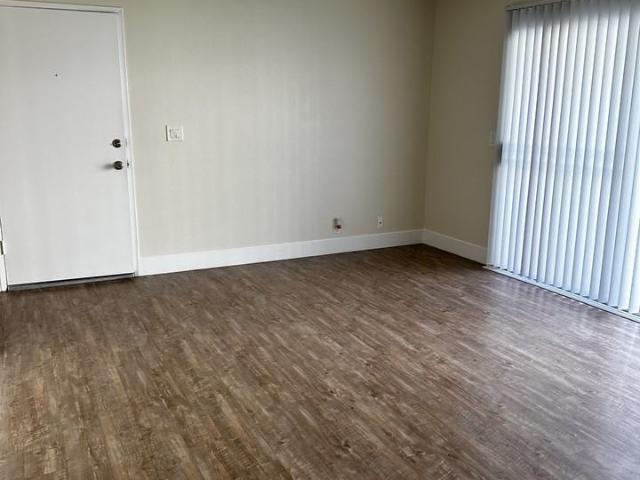 Newport Seacrest Apartments 2 Bedroom Apartment for Rent at 843 W 15th St, Newport Beach, CA 92663