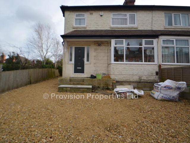 Newport View, Headingley LS6 6 bed semi detached house to rent £2,990 pcm £690 pw