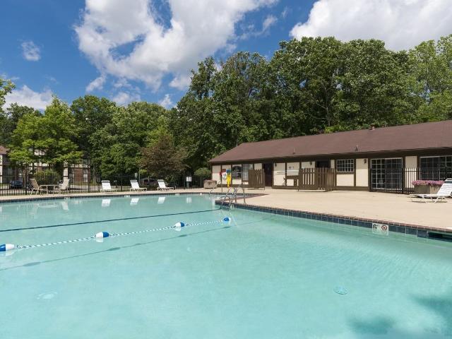 Newport Woods Apartments 1 Bedroom Apartment for Rent at 8640 Canterberry Ln, Newport, MI 48166