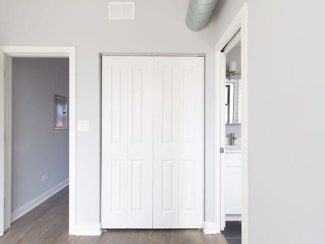 Newport 2 Bedroom Apartment for Rent at 1106 W Newport Ave, Chicago, IL 60657 Lakeview