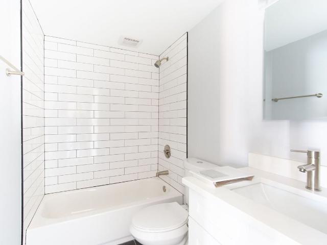 Newport 3 Bedroom Apartment for Rent at 1106 W Newport Ave, Chicago, IL 60657 Lakeview