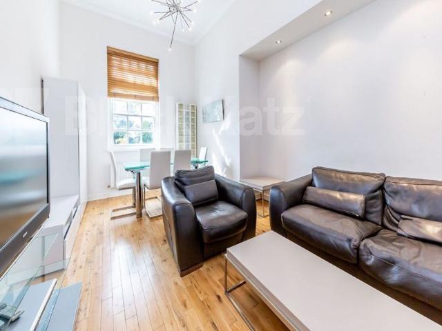 Newsholme Drive, Winchmore Hill / Enfield N21, 2 bed flat to rent, £1,898 pcm | PrimeLocation